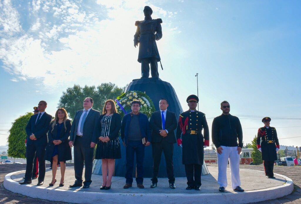 Autoridades atizapenses conmemoraron el 157 Aniversario Luctuoso del ...